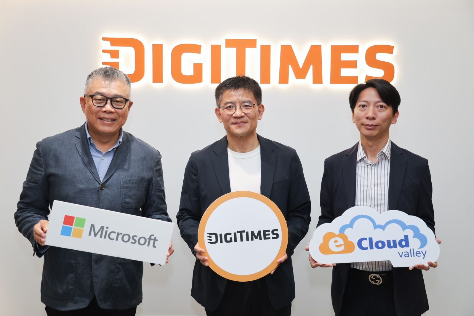 伊雲谷與微軟助攻，DIGITIMES以AI打造新世代科技情報服務|CloudRiches 雲馥數位